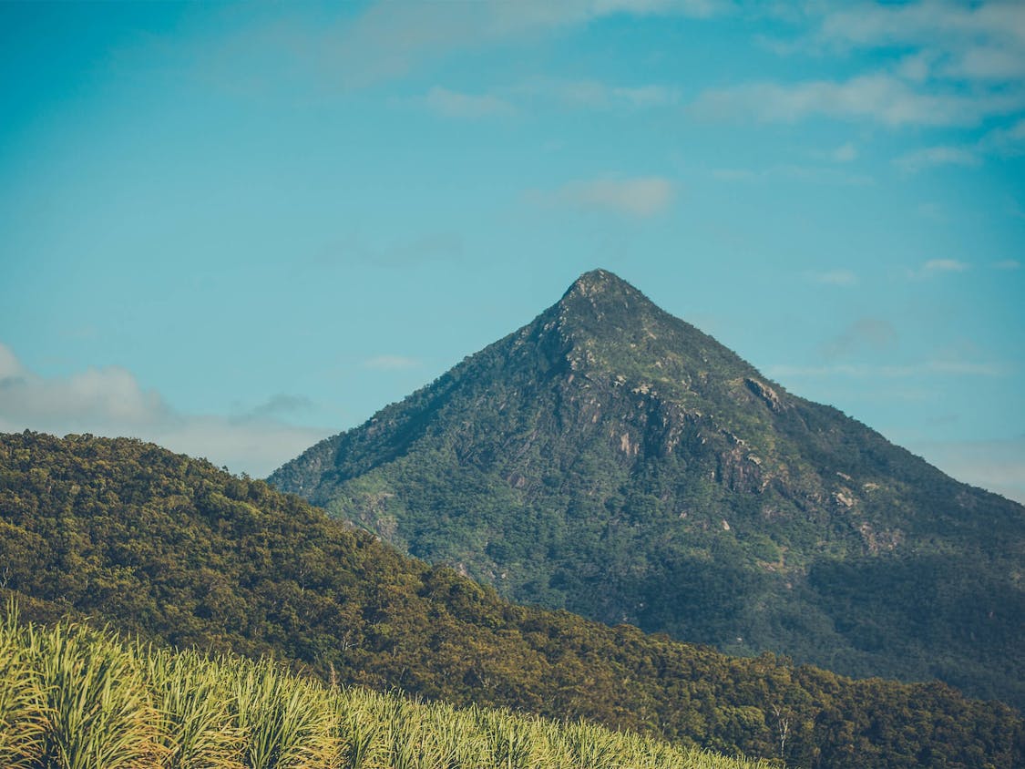 Walshs Pyramid | Cairns & Great Barrier Reef