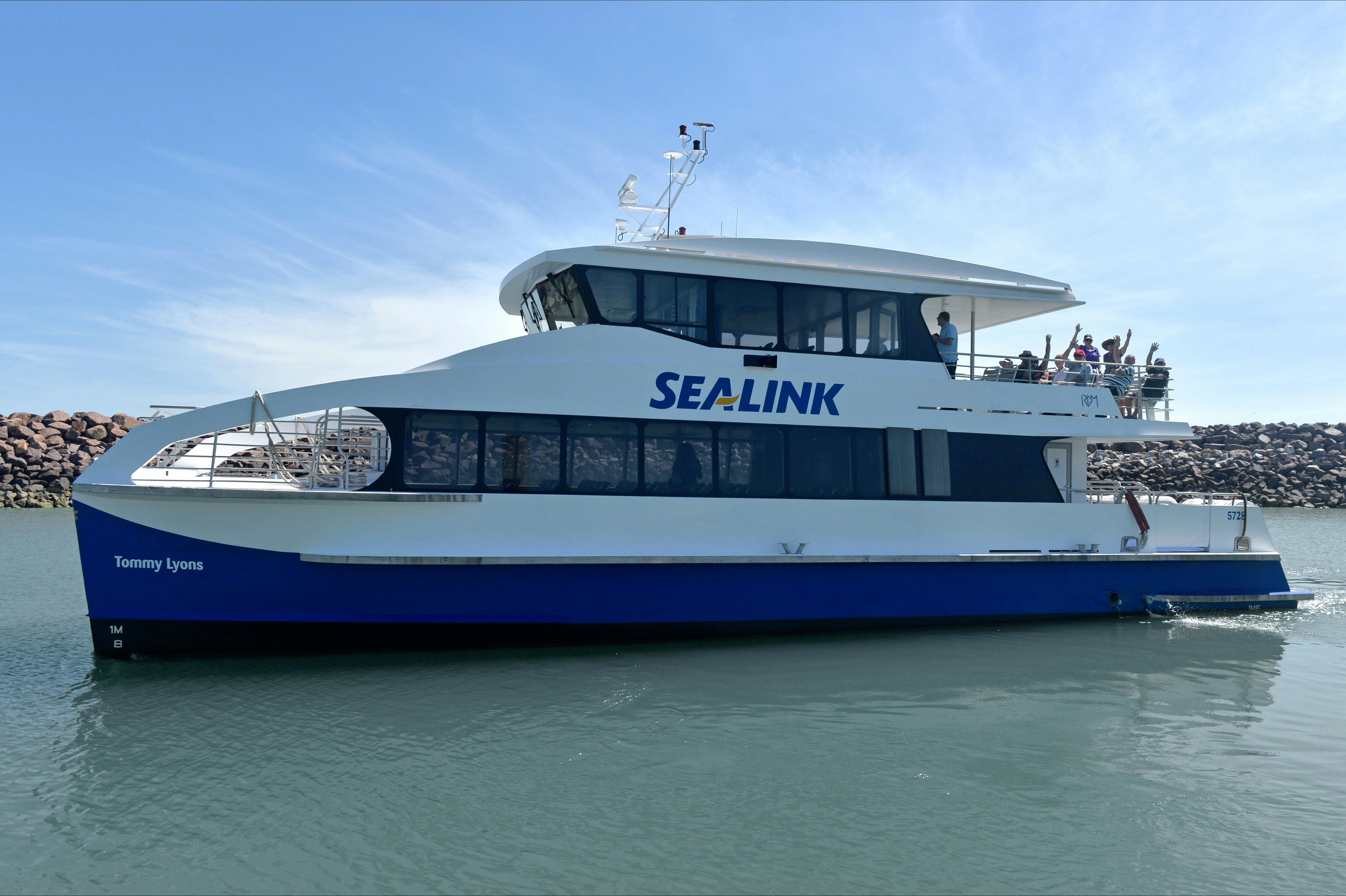 Tiwi by Design - Tiwi Islands Day Tour | tour by SeaLink Northern Territory
