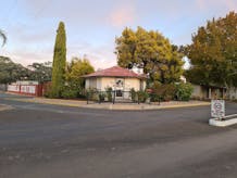 Cobdogla Station Caravan Park - Cobdogla, Accommodation | South A...