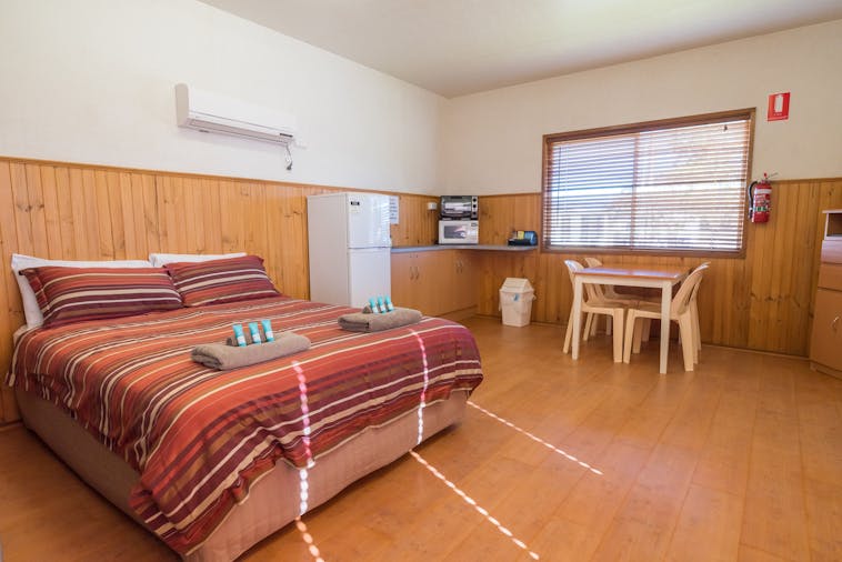 Edithburgh Caravan Park, Park Unit - Edithburgh, Accommodation