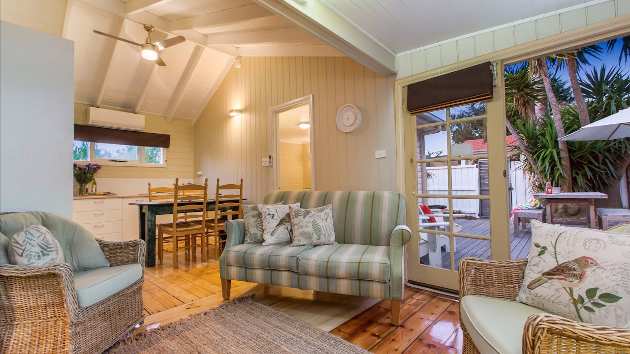 Bed + Breakfast — Visit Mornington Peninsula.