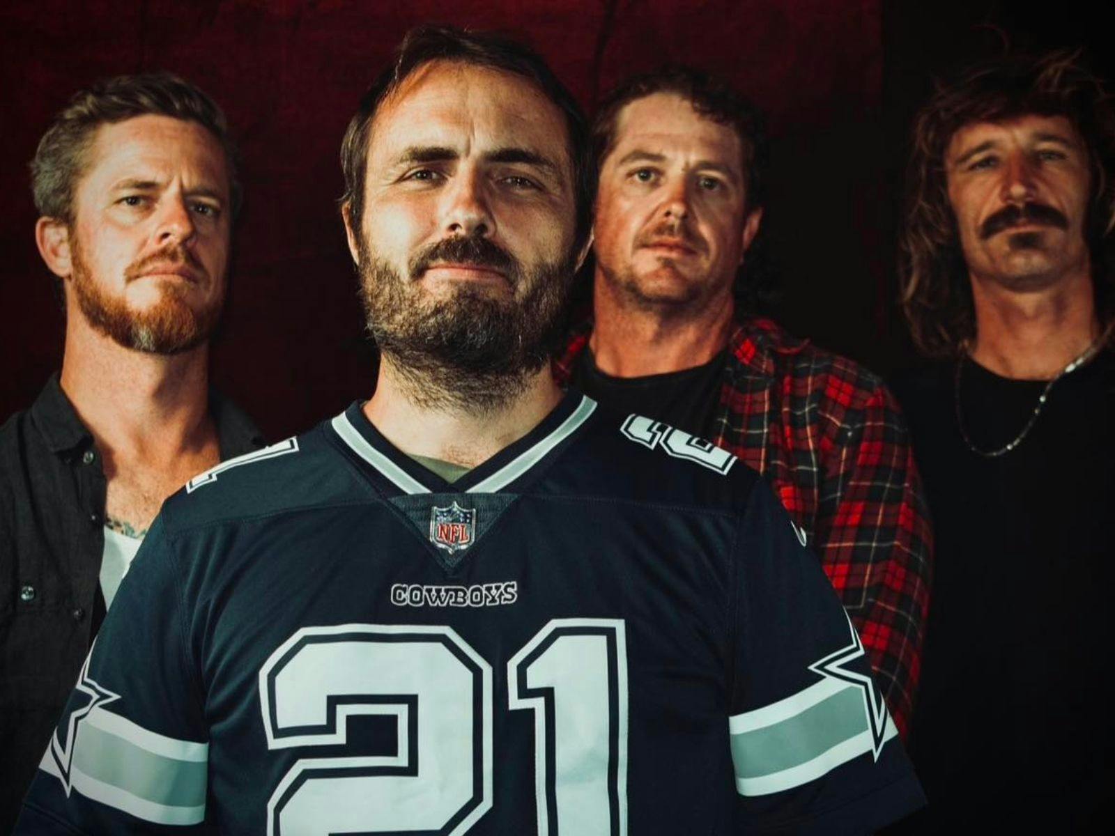 Red Casette, 90er-Jahre-Rock-Glow-Party im Bomaderry Bowling Club | NSW ...