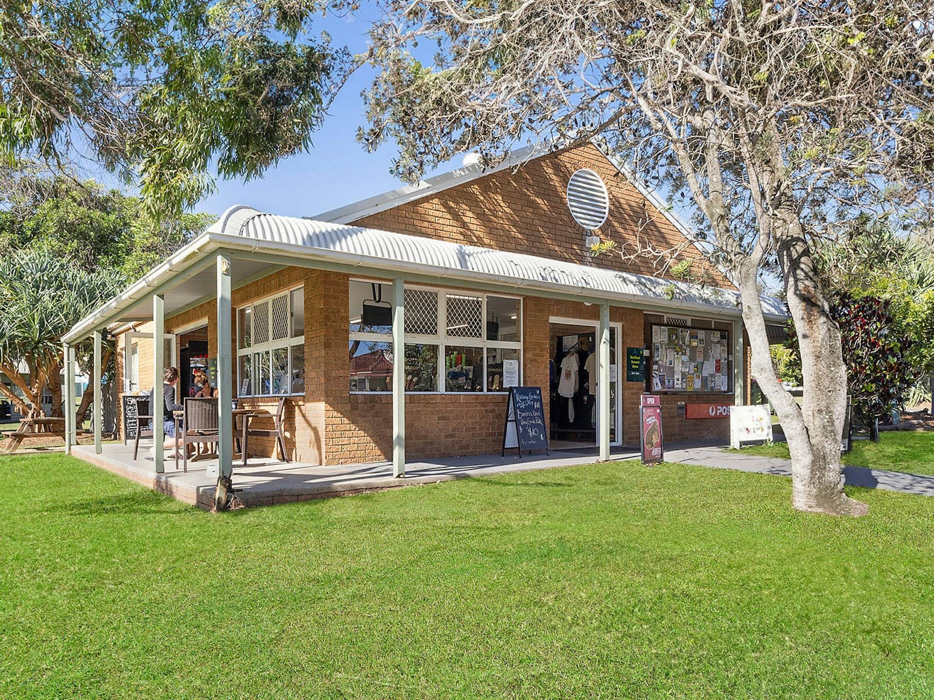 Red Rock Store in Red Rock - The Fold: Your Guide to Everything ...