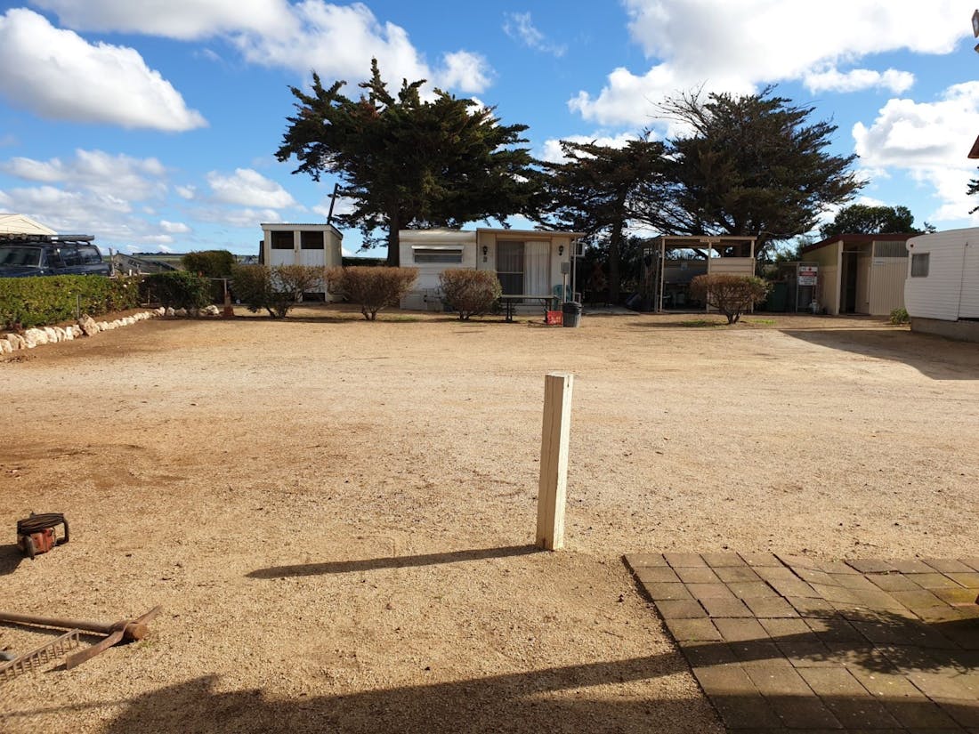 Pine Point Caravan Park, Site 1 - Pine Point, Accommodation | Sou...