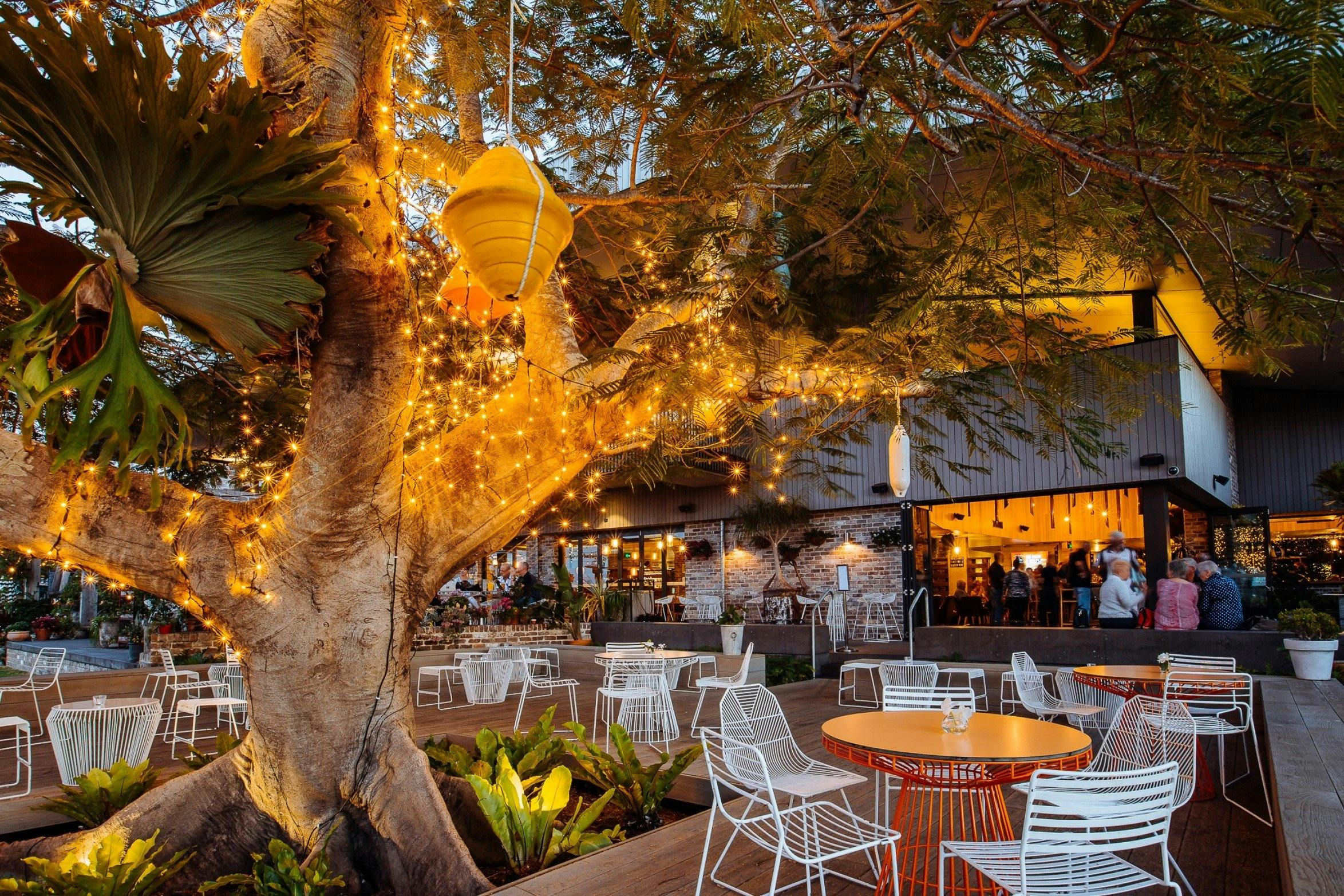 Sandstone Point Hotel