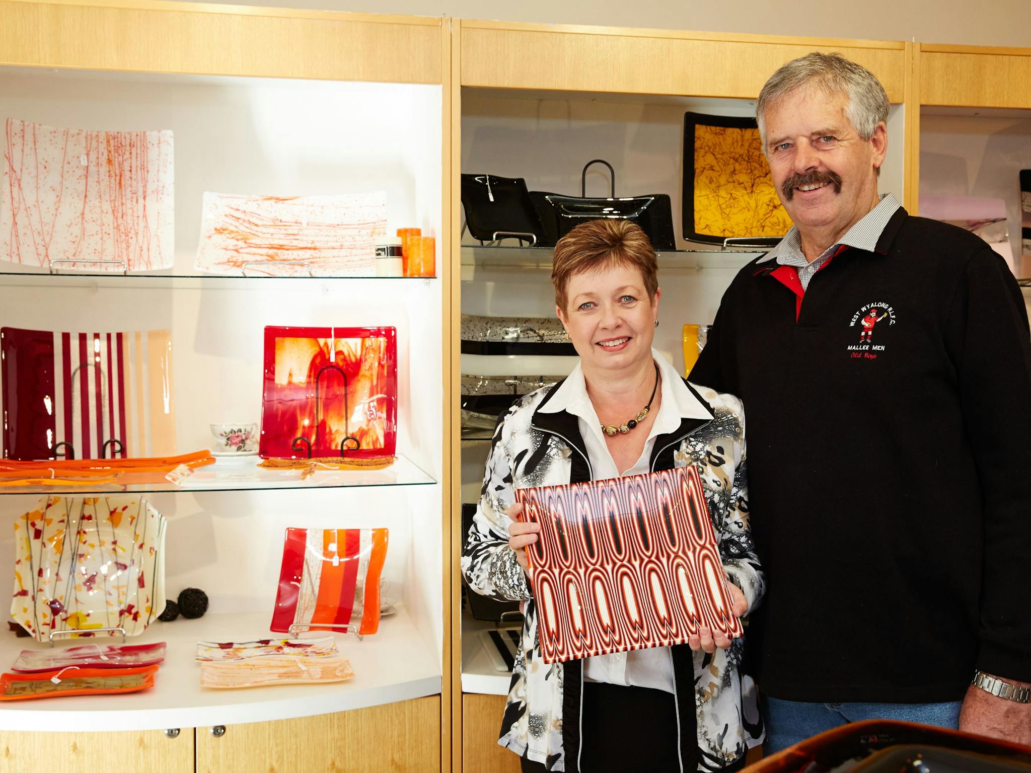 Exclusive Hot Glass Gallery | NSW Holidays & Accommodation, Things to ...