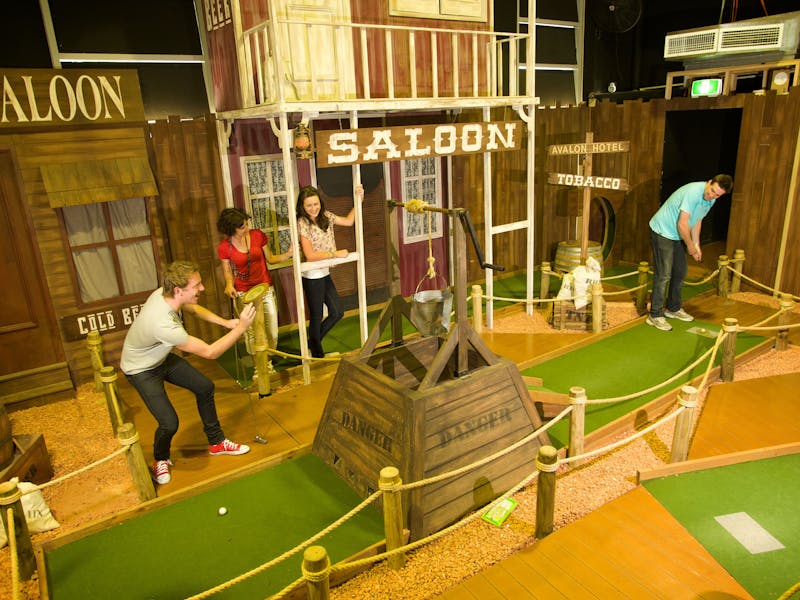 Mega Mini Golf - Macarthur