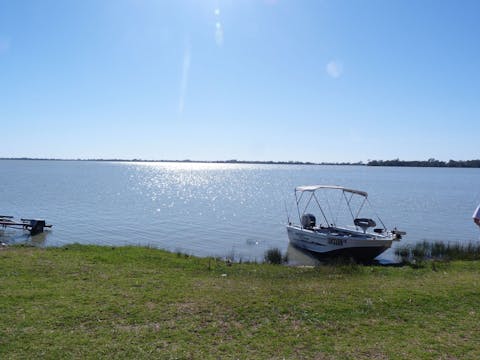 Lake Cargelligo | NSW Holidays & Accommodation, Things to Do ...