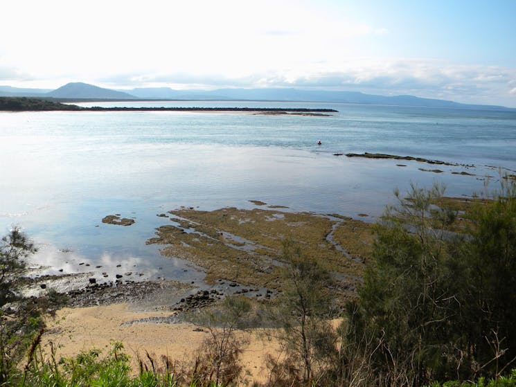 Crookhaven Heads Lighthouse | NSW Holidays & Accommodation, Things to ...