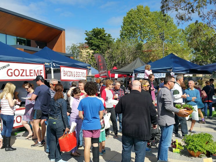 Springwood Growers Market | NSW Holidays & Accommodation, Things to Do ...