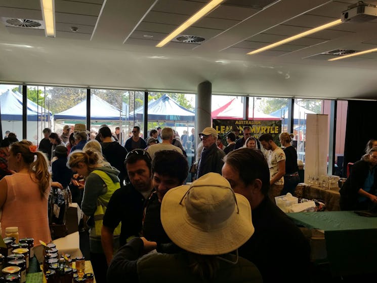 Springwood Growers Market | NSW Holidays & Accommodation, Things to Do ...