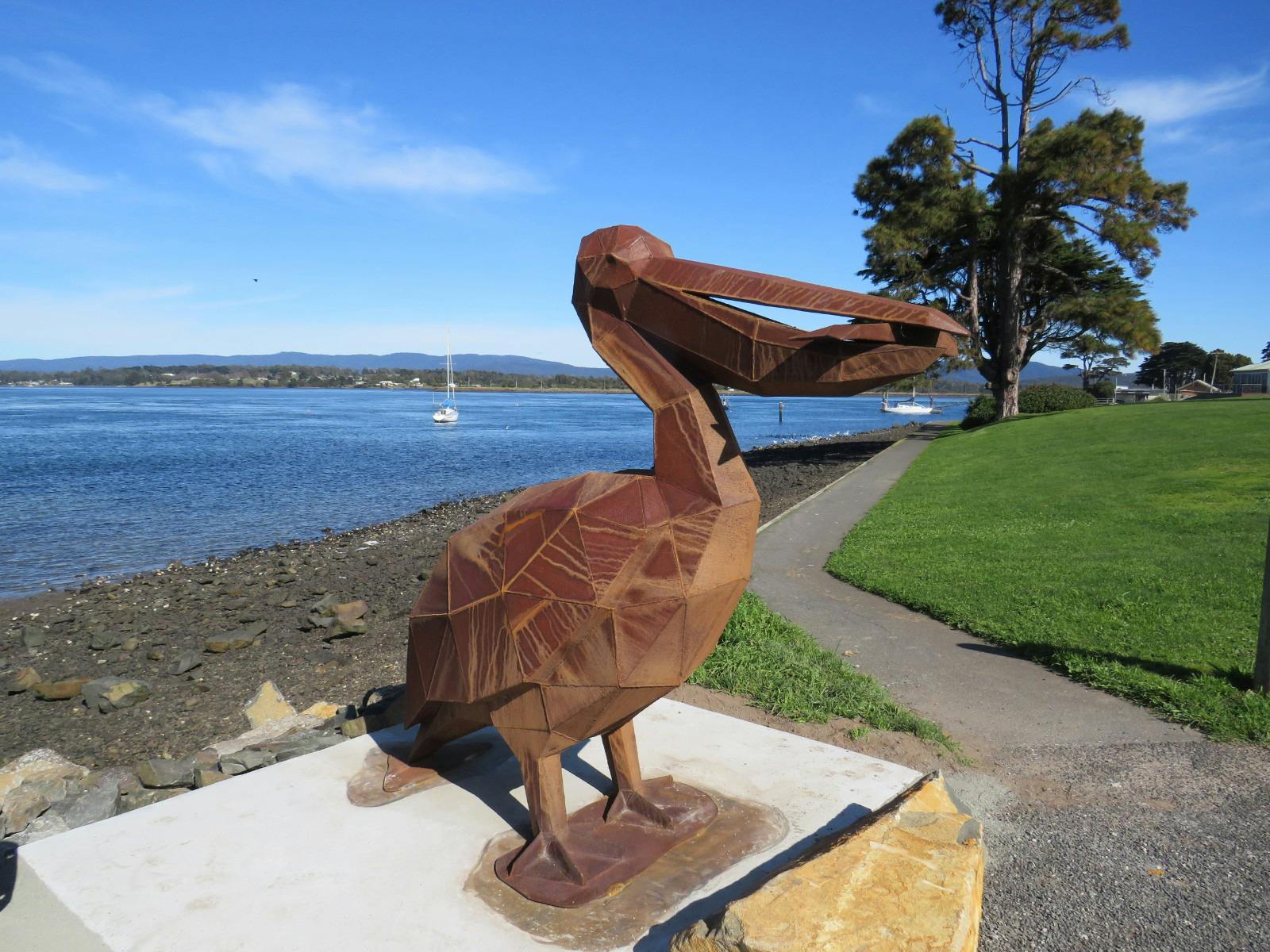 Big Rusty Pelican | Things to do | Discover Tasmania