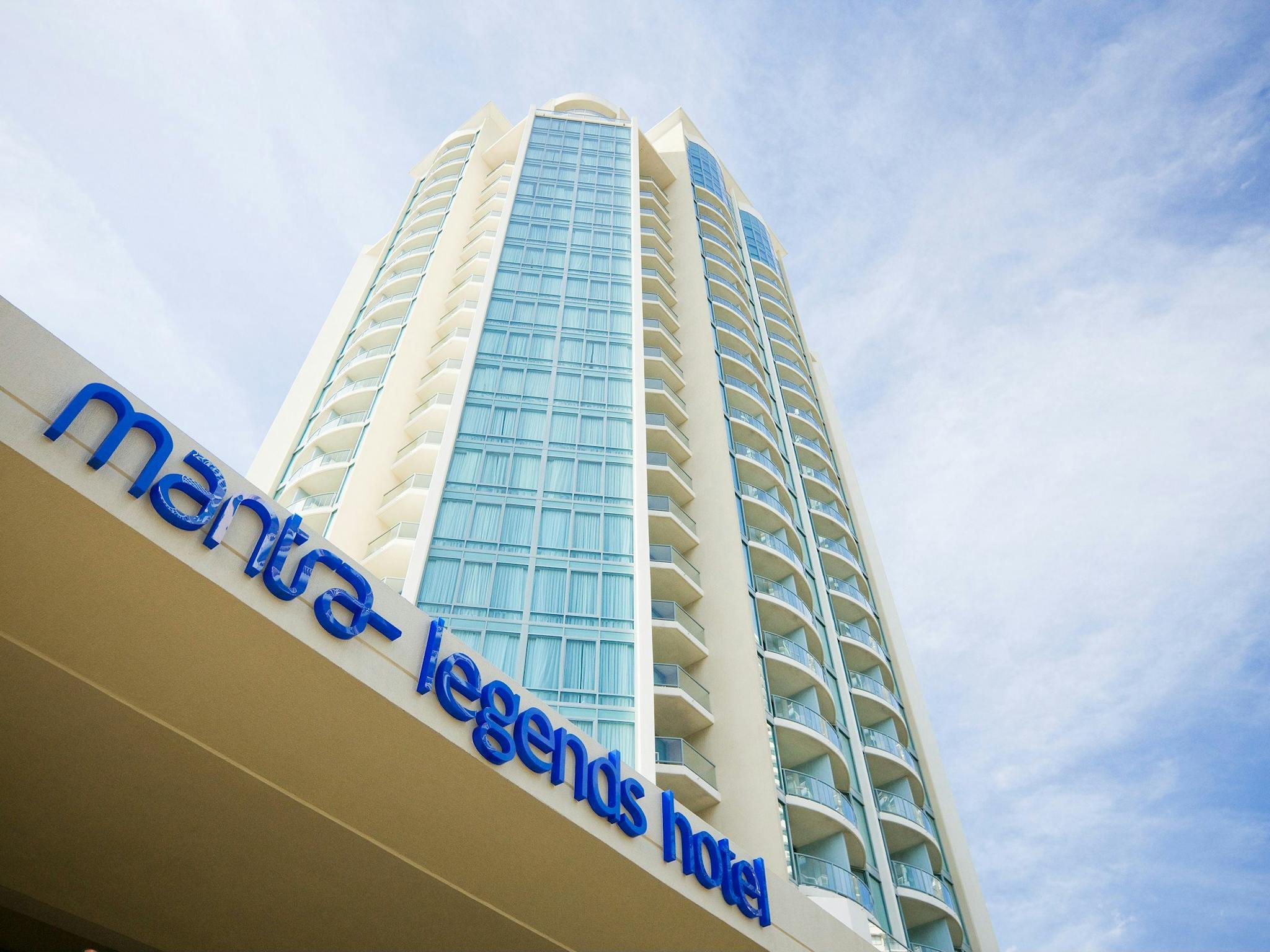 Mantra Legends Hotel | Accommodation | Queensland