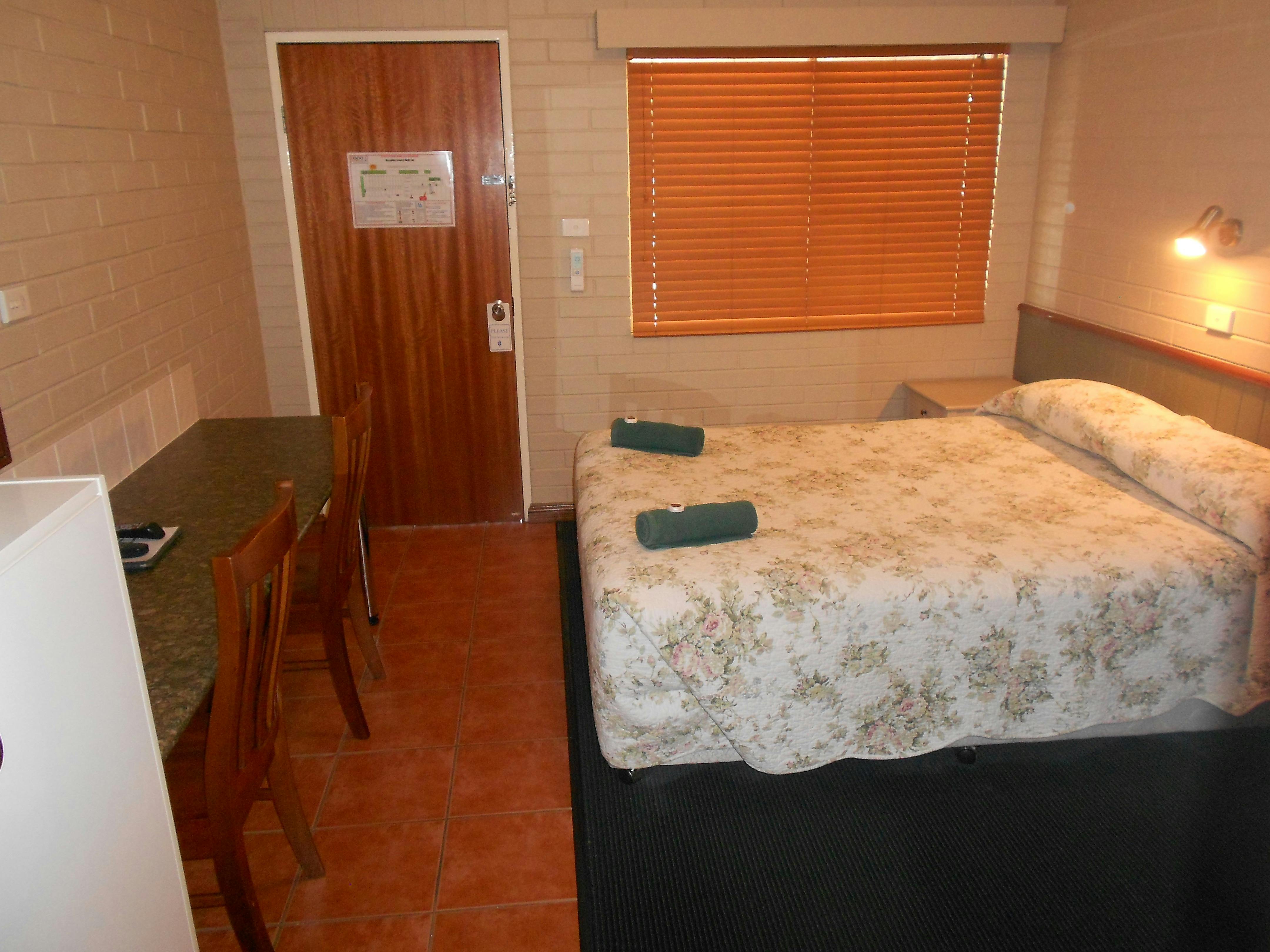 Outback Queensland Barcaldine Country Motor Inn - Outback Queensland