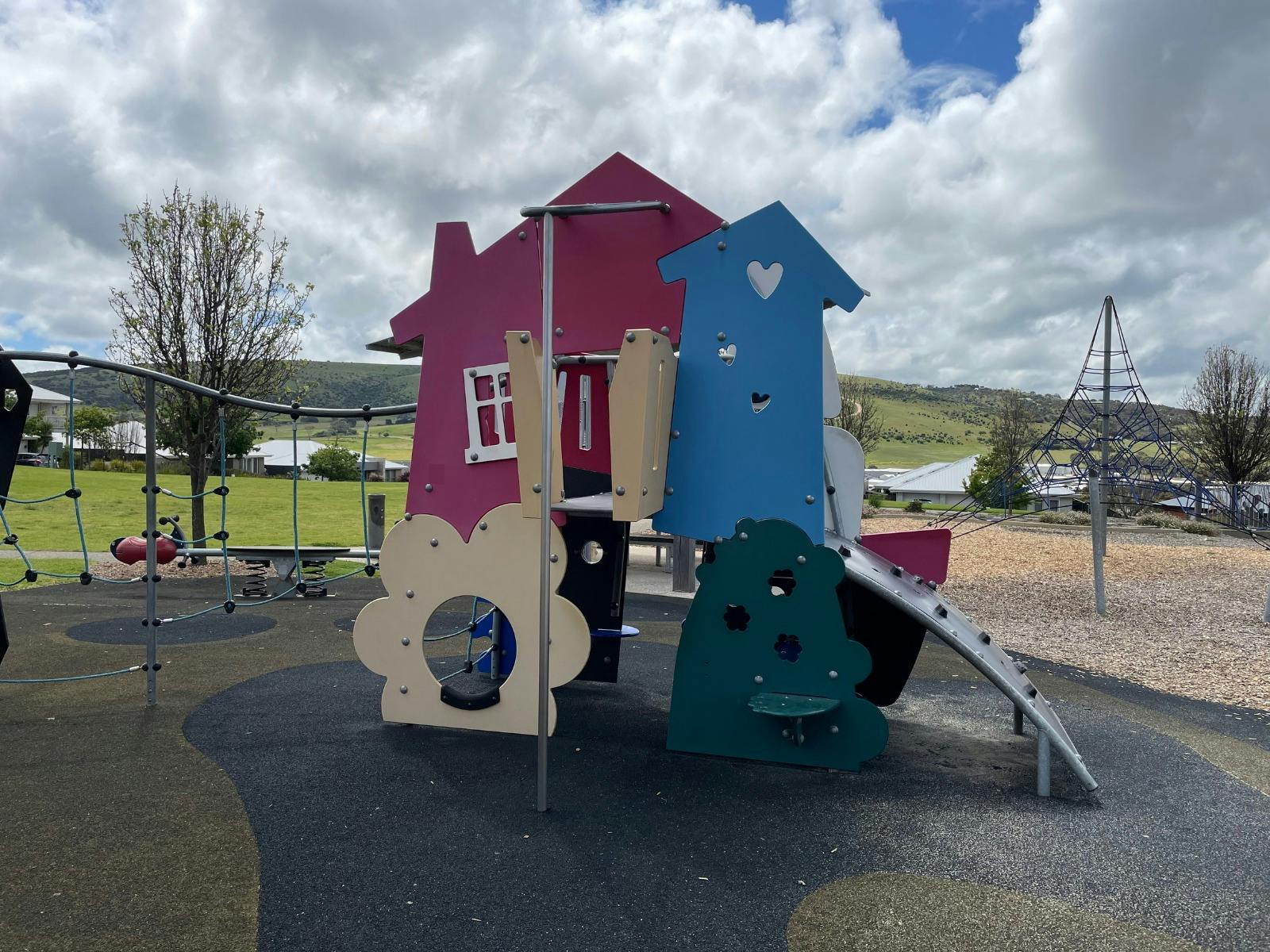 Starfish Park | Browse and Book Nearby Caravan Parks