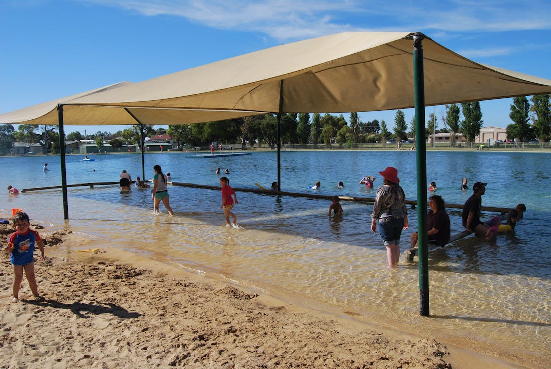 Millicent Swimming Lake - Millicent, Attraction | South Australia
