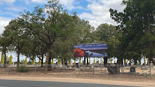 Waikerie and Districts Cemetery - Waikerie, Attraction | South Au...