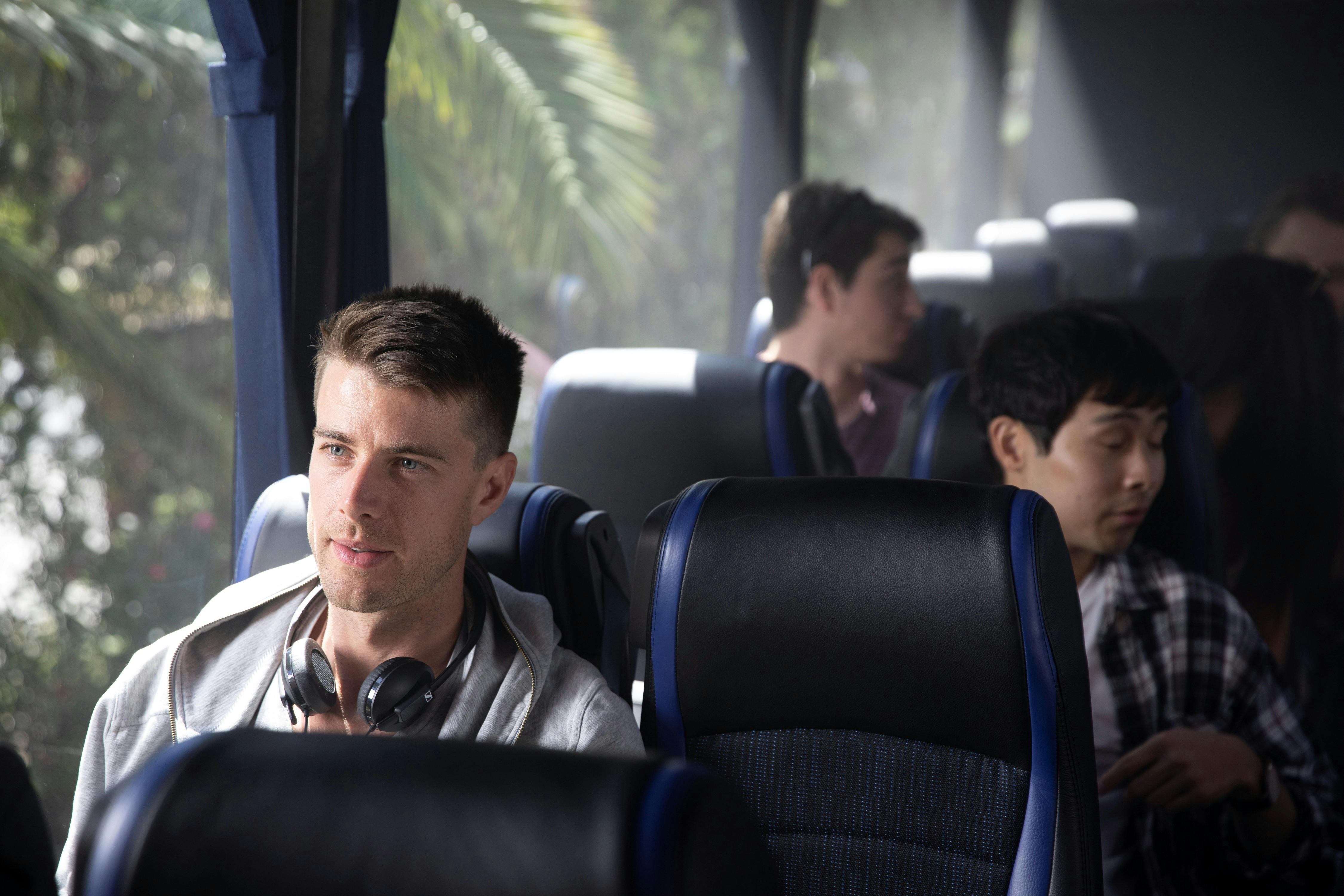 Firefly Express - NSW | Sydney, Australia - Official Travel & Accommodation Website