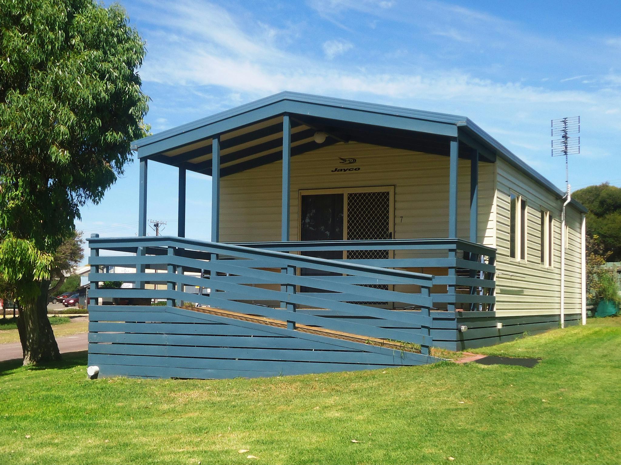 Elliston Waterloo Bay Tourist Park in Elliston - The Fold: Your Guide ...