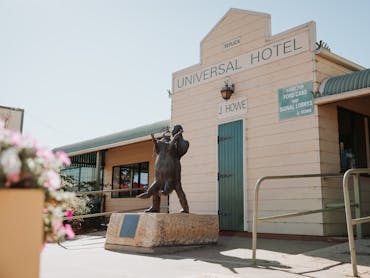Clem Walton Park At Corella Dam | Journeys | Queensland