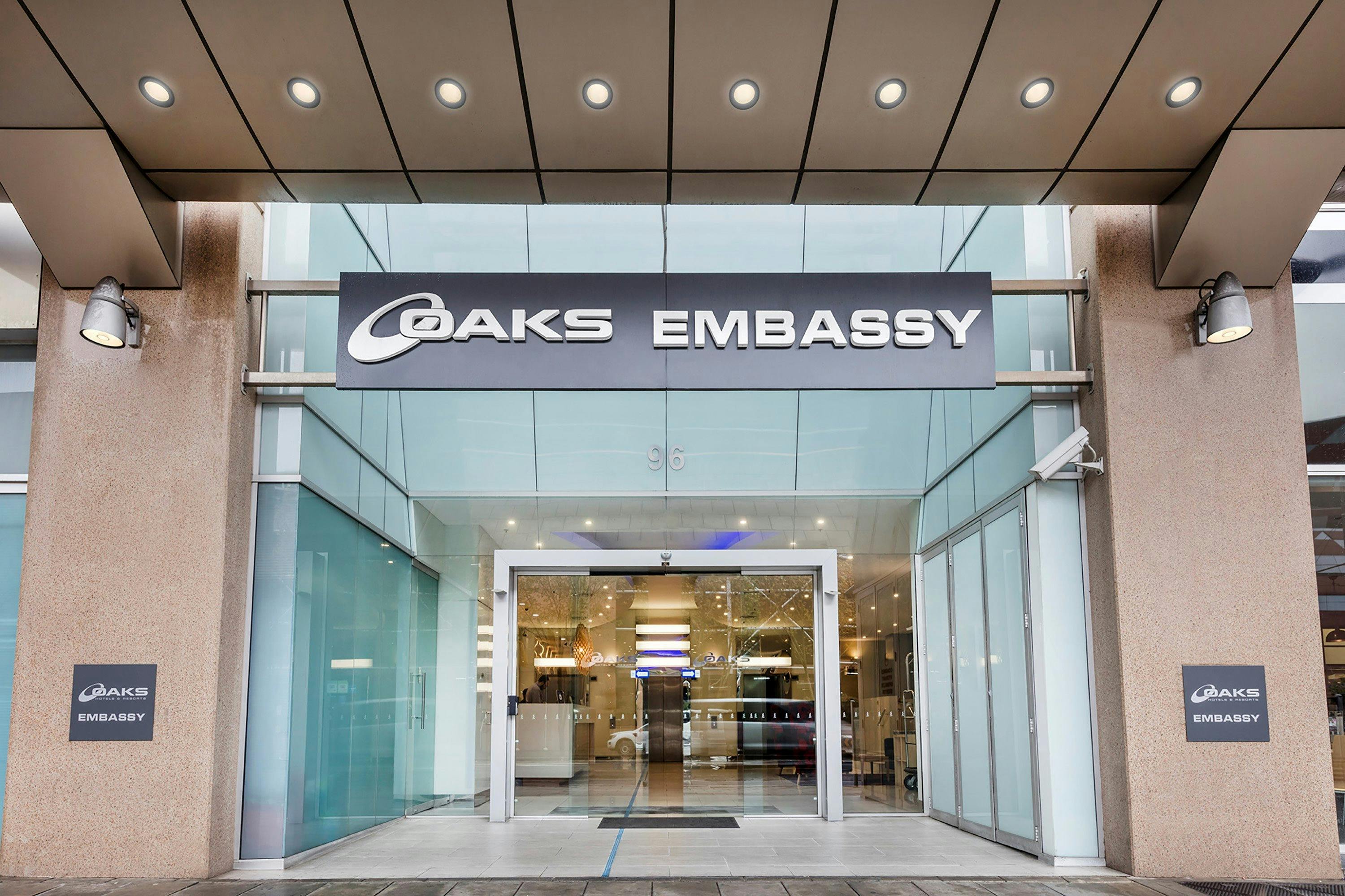 Experience Adelaide | Oaks Adelaide Embassy Suites