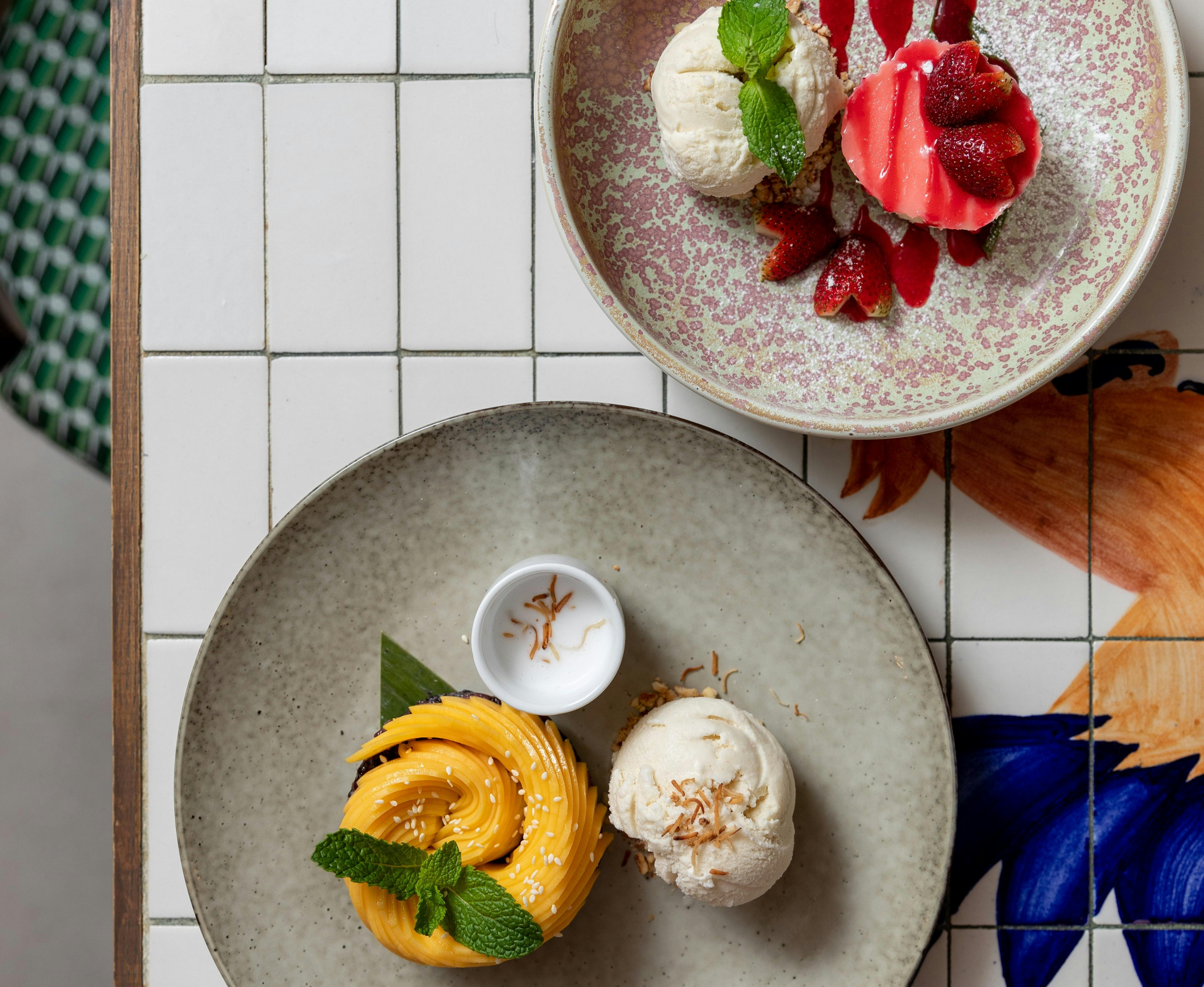 Jumbo Thai Restaurant & Bar