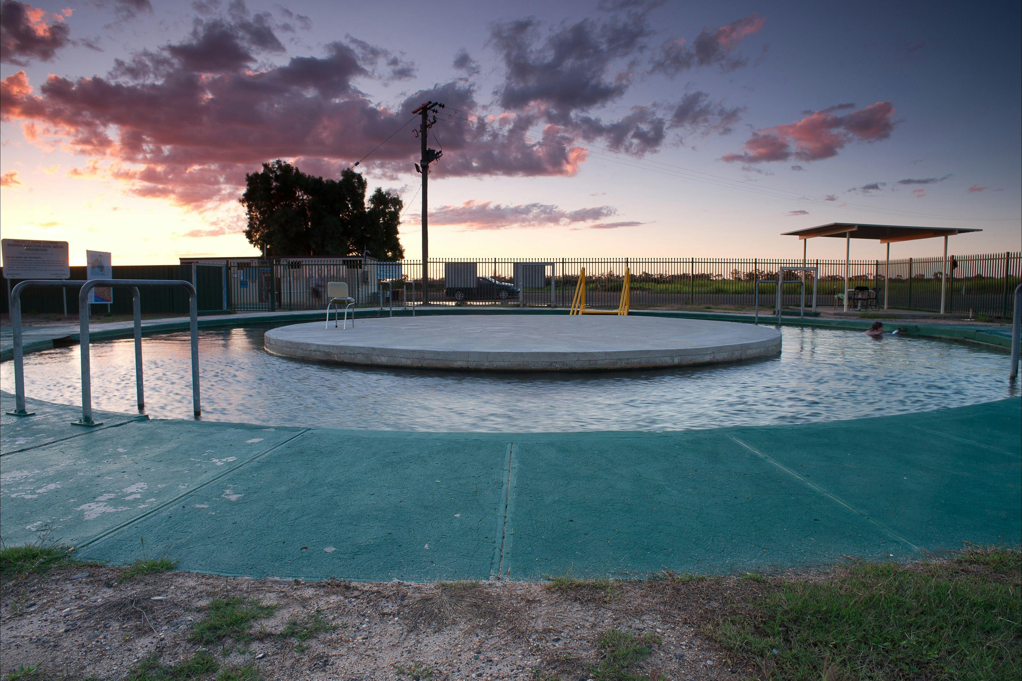 Burren Junction Bore Baths and Camp Ground | NSW Holidays ...