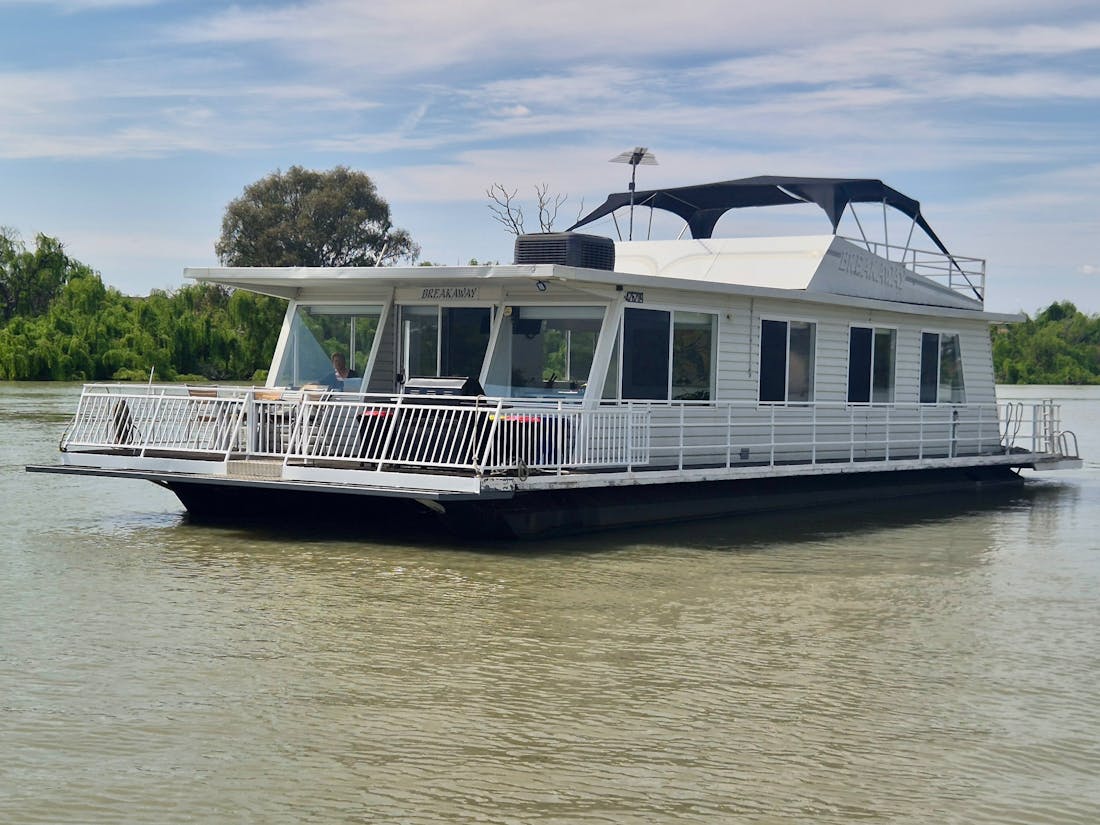 BreakAway Houseboat - Murray Bridge, Hire | South Australia