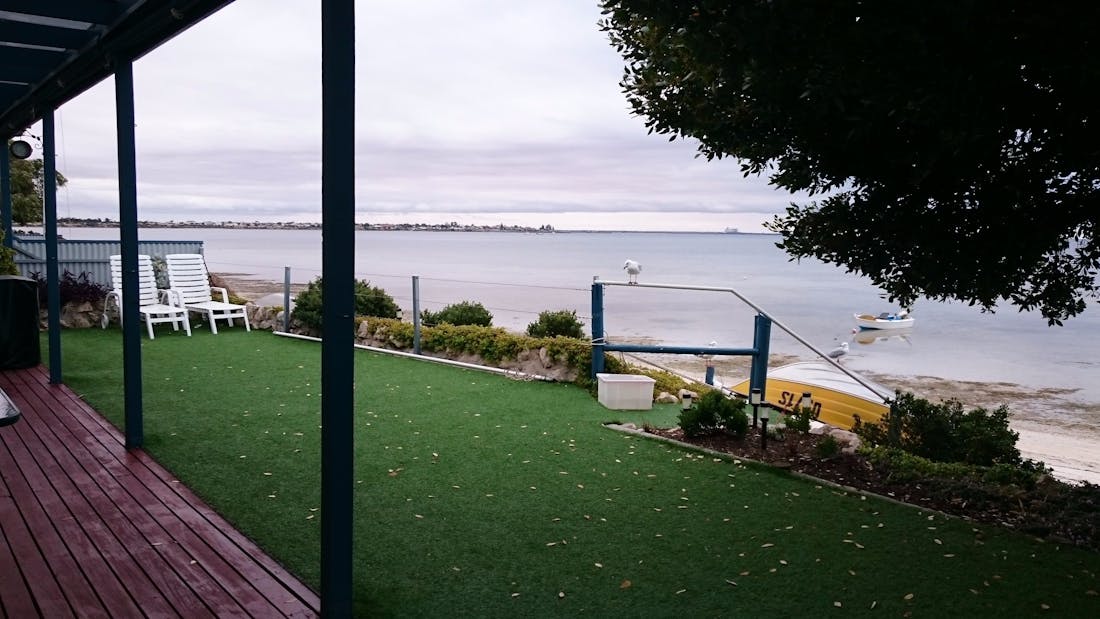 St Helens Beachfront - Edithburgh, Accommodation