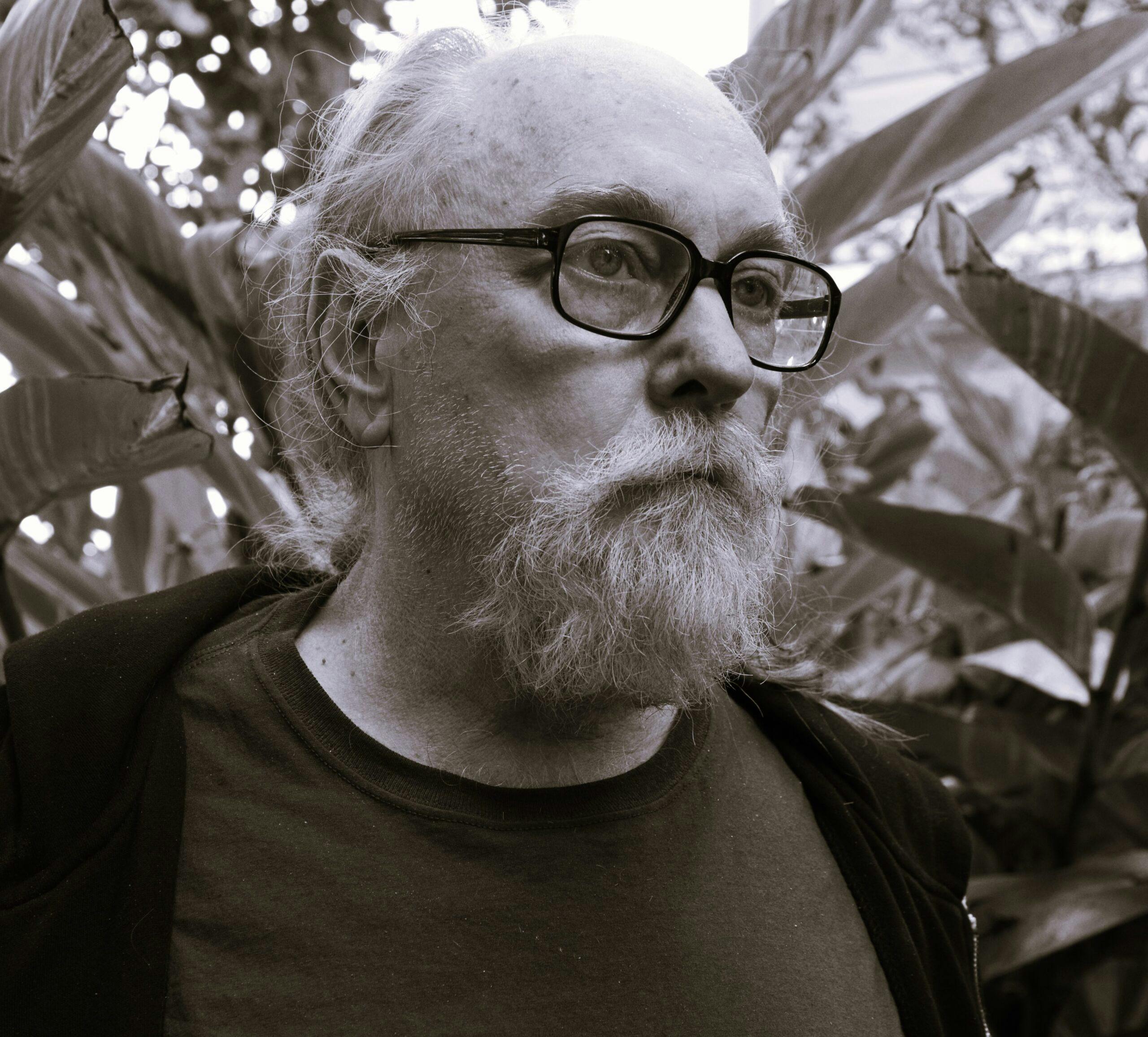 The Exploding Universe of Ed Kuepper