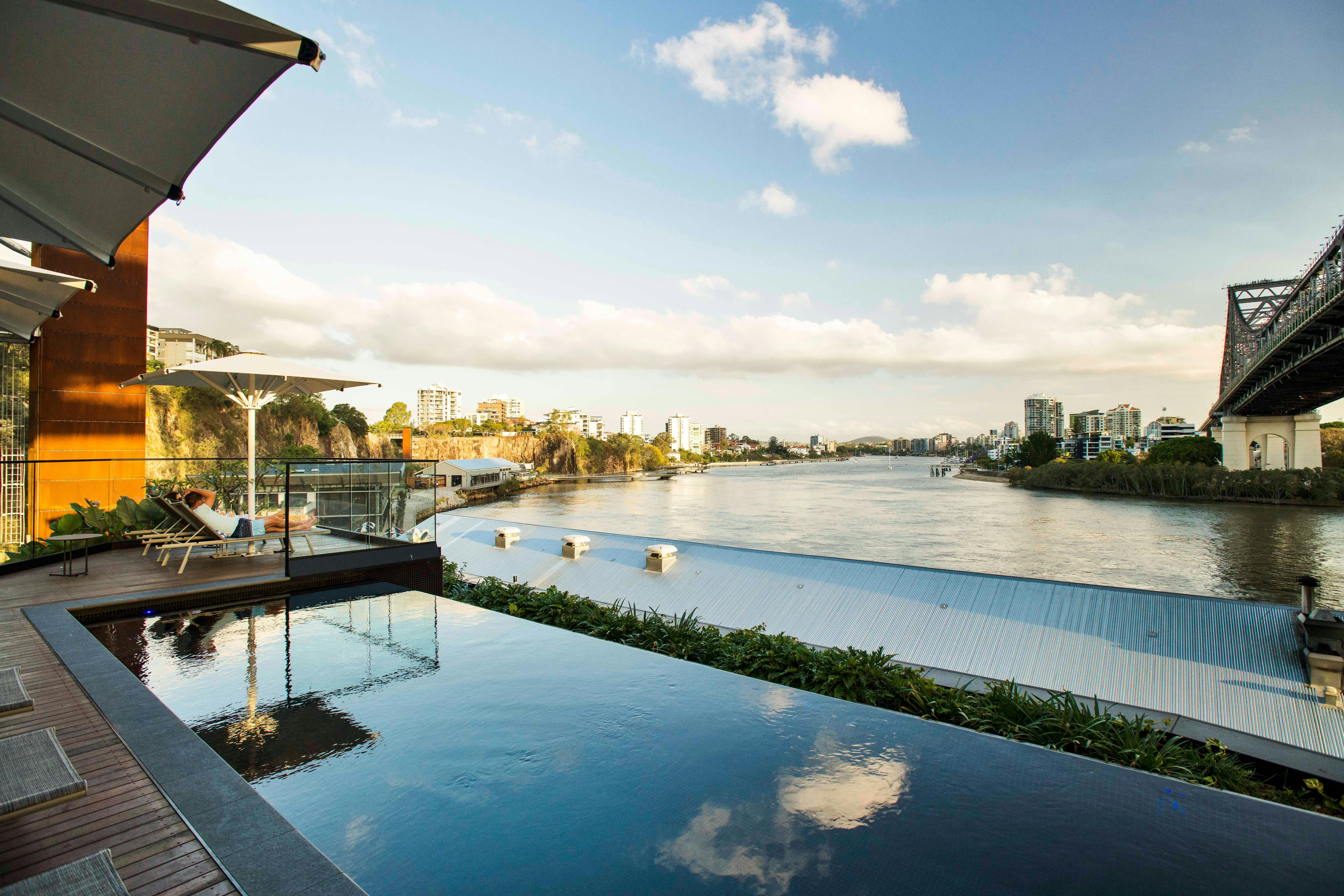 Crystalbrook Vincent