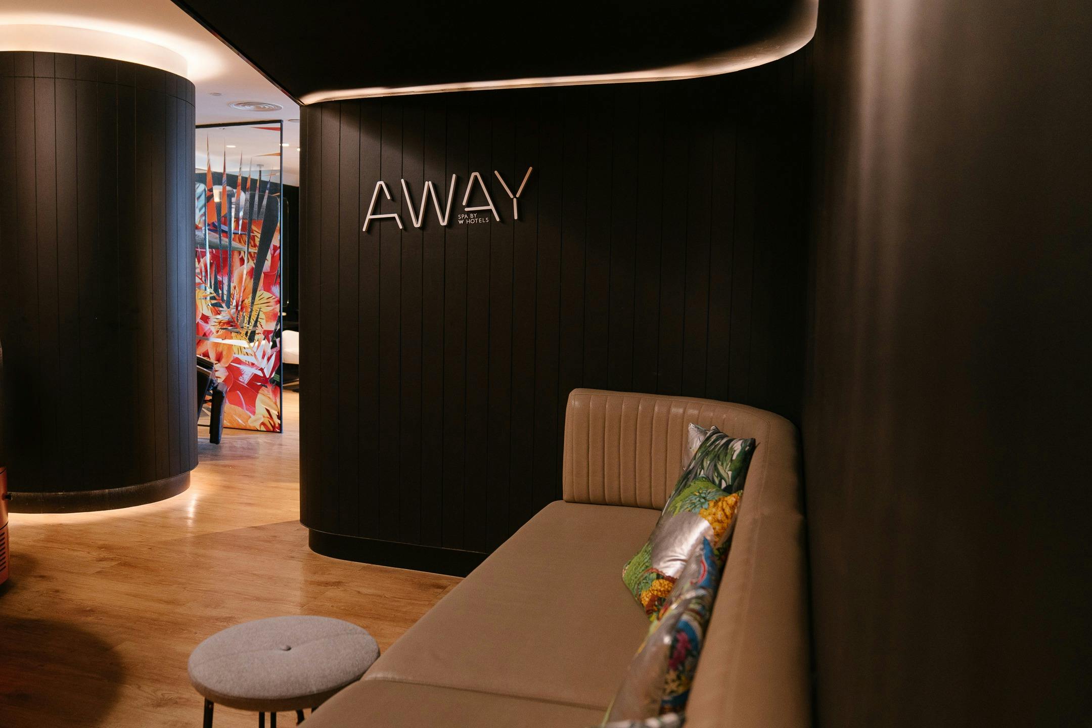 AWAY Spa - W Brisbane