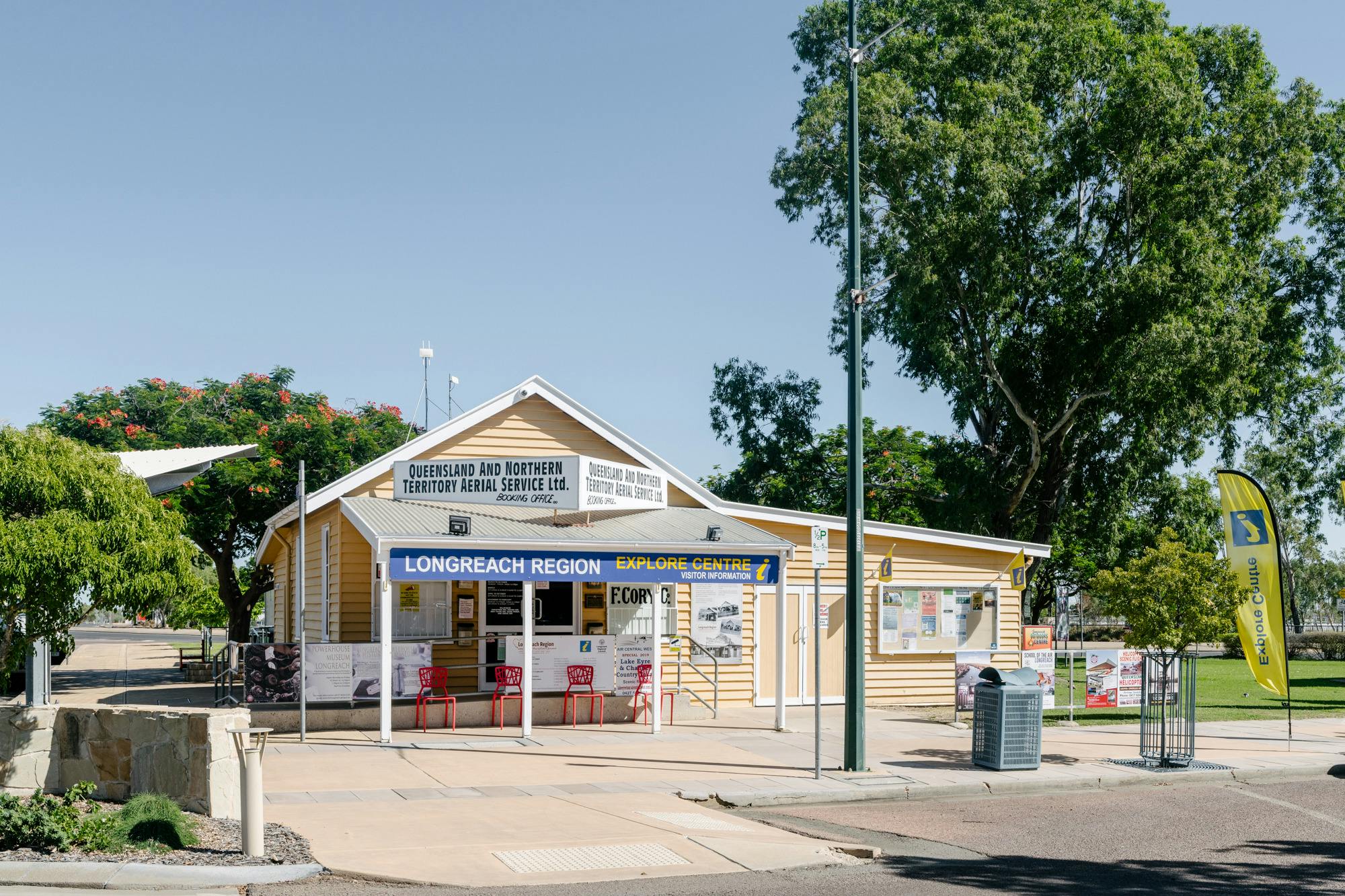 Longreach Explore Centre Visitor Information | Information-services ...