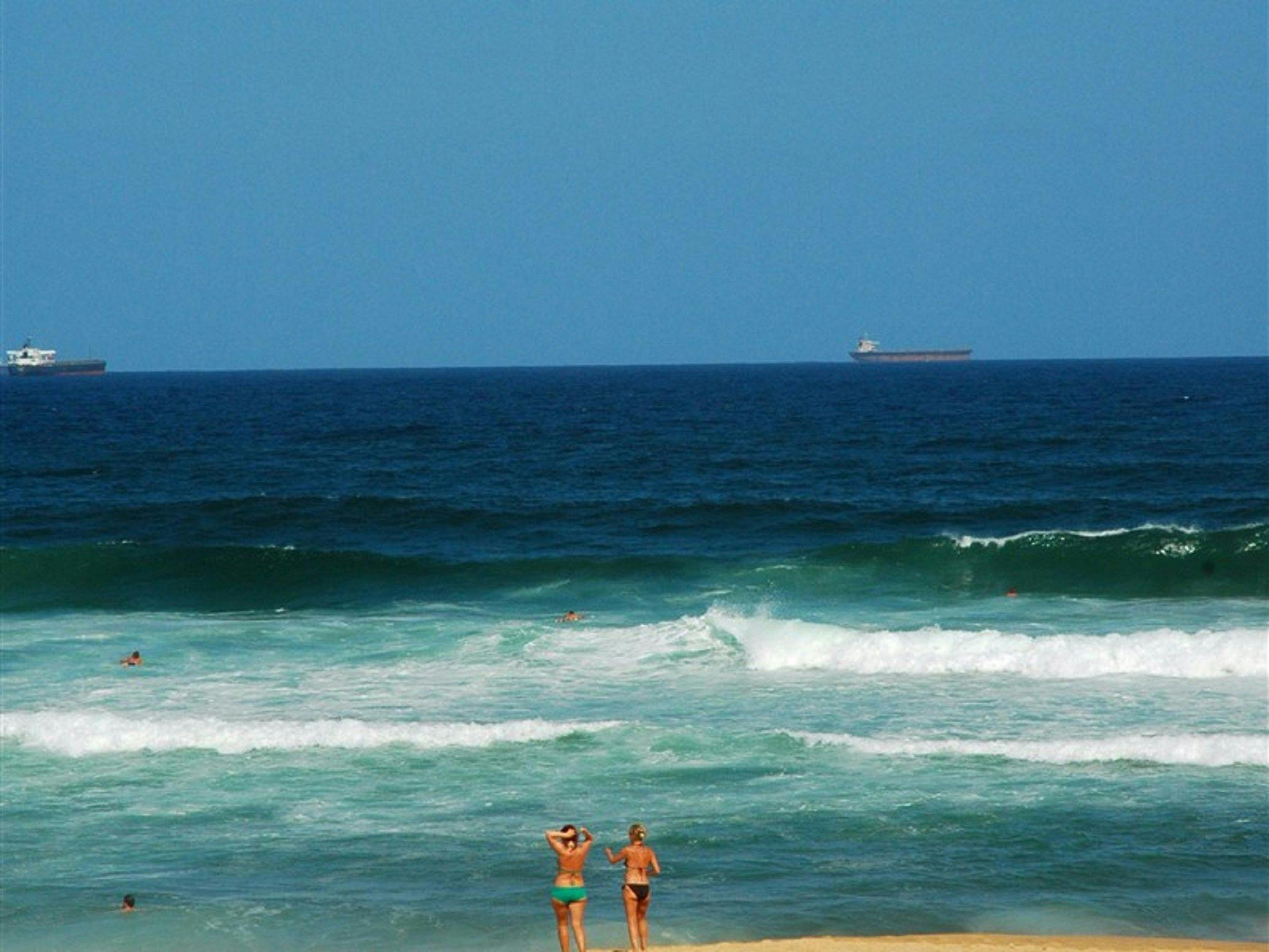 Merewether Beach | NSW Holidays & Accommodation, Things to Do ...
