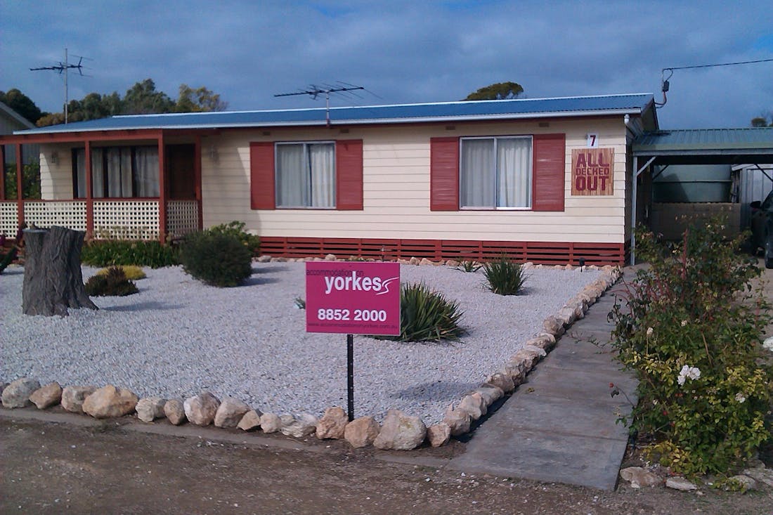 All Decked Out - Edithburgh, Accommodation