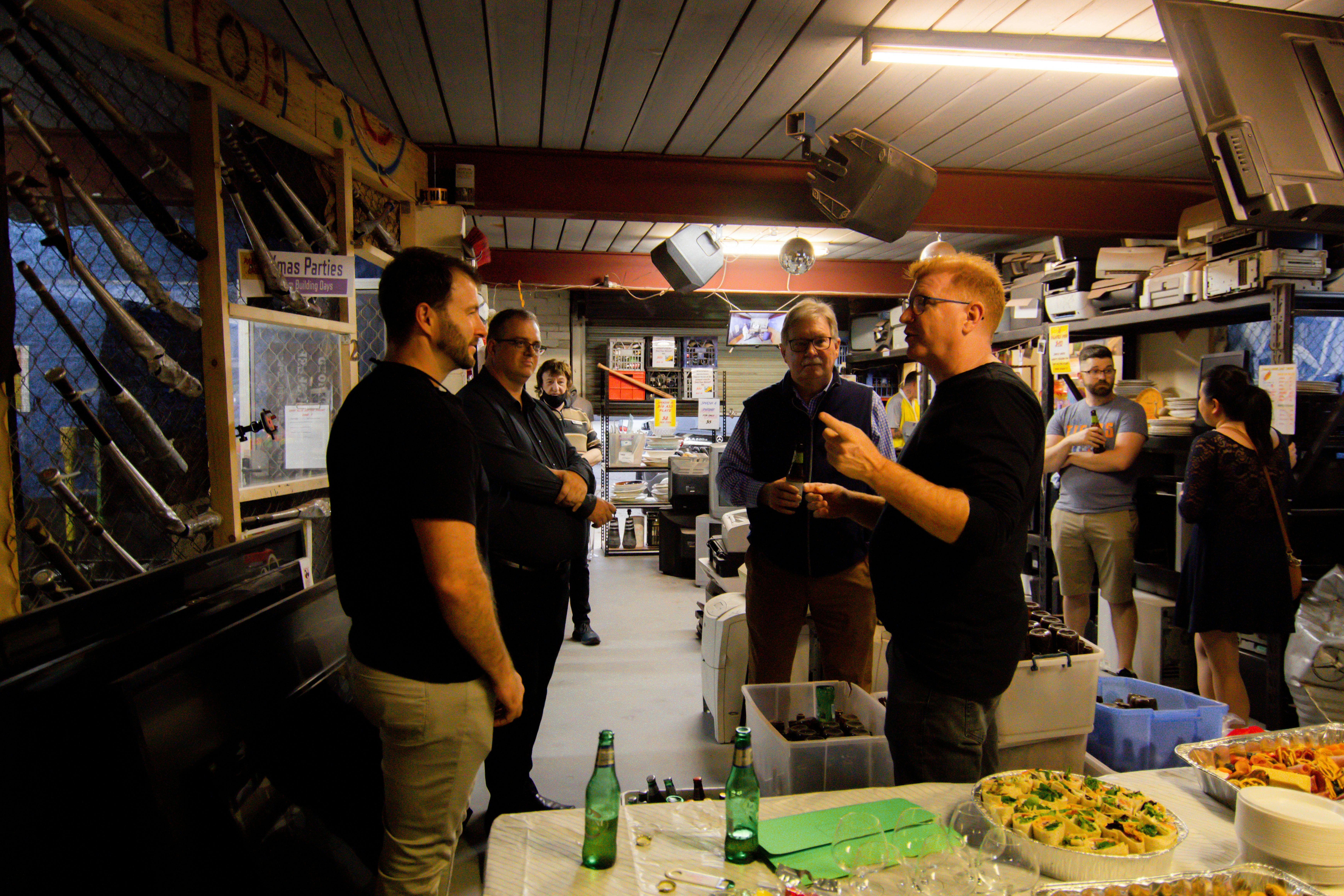 Rage Cage Smash Rooms