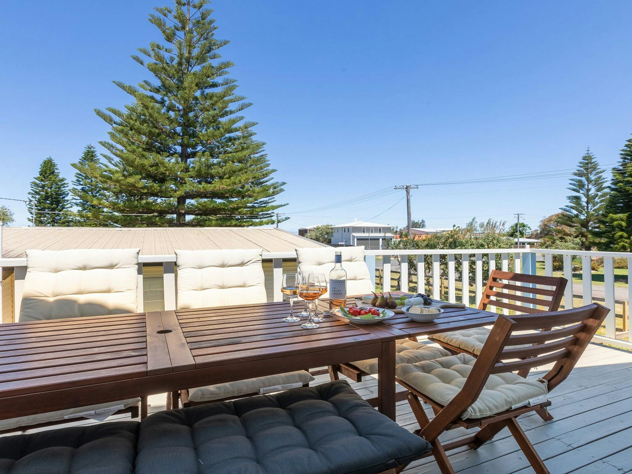 The Chalet at Callala Beach | NSW Holidays & Accommodation, Things to ...