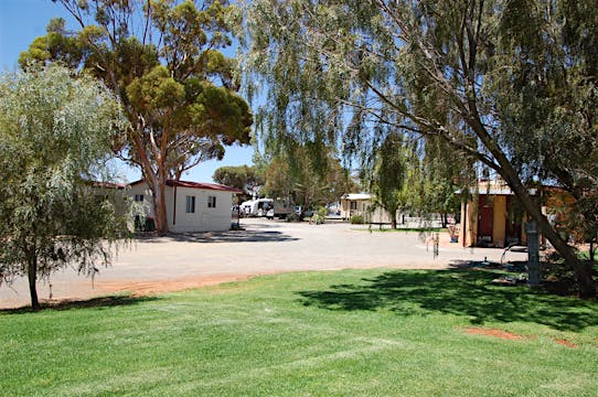 Orroroo Caravan Park, Powered sites - Orroroo, Accommodation | So...