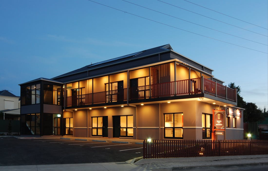 Tanunda Hotel - Tanunda, Food and Drink | South Australia