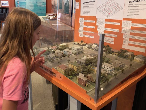 Wallangarra Historic Railway Station | Attractions | Queensland