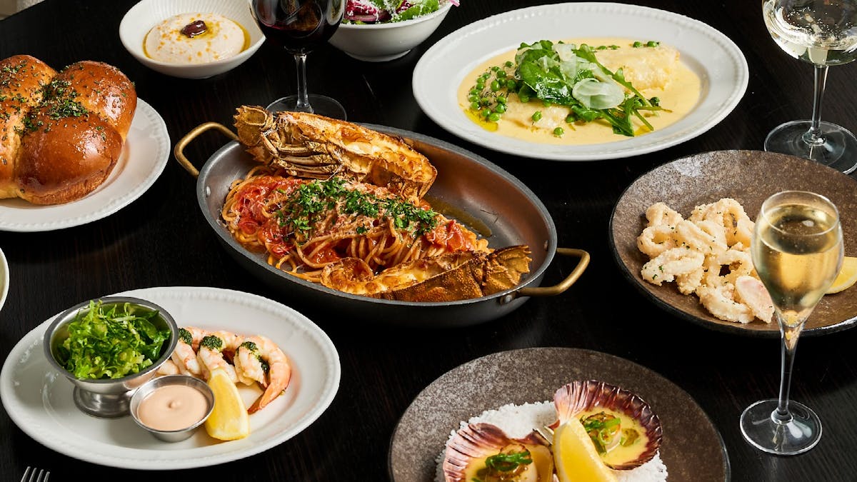 Fosh Bar Restaurant | Food-and-drink | Queensland