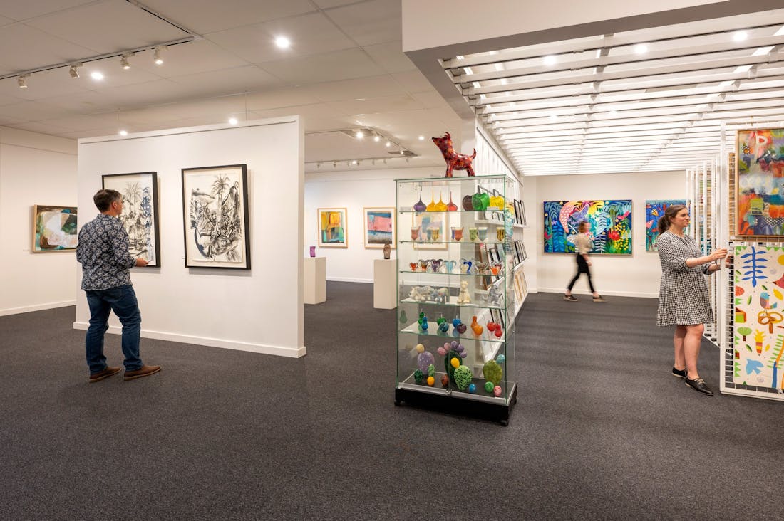 Art Images Gallery - Adelaide, Attraction | South Australia