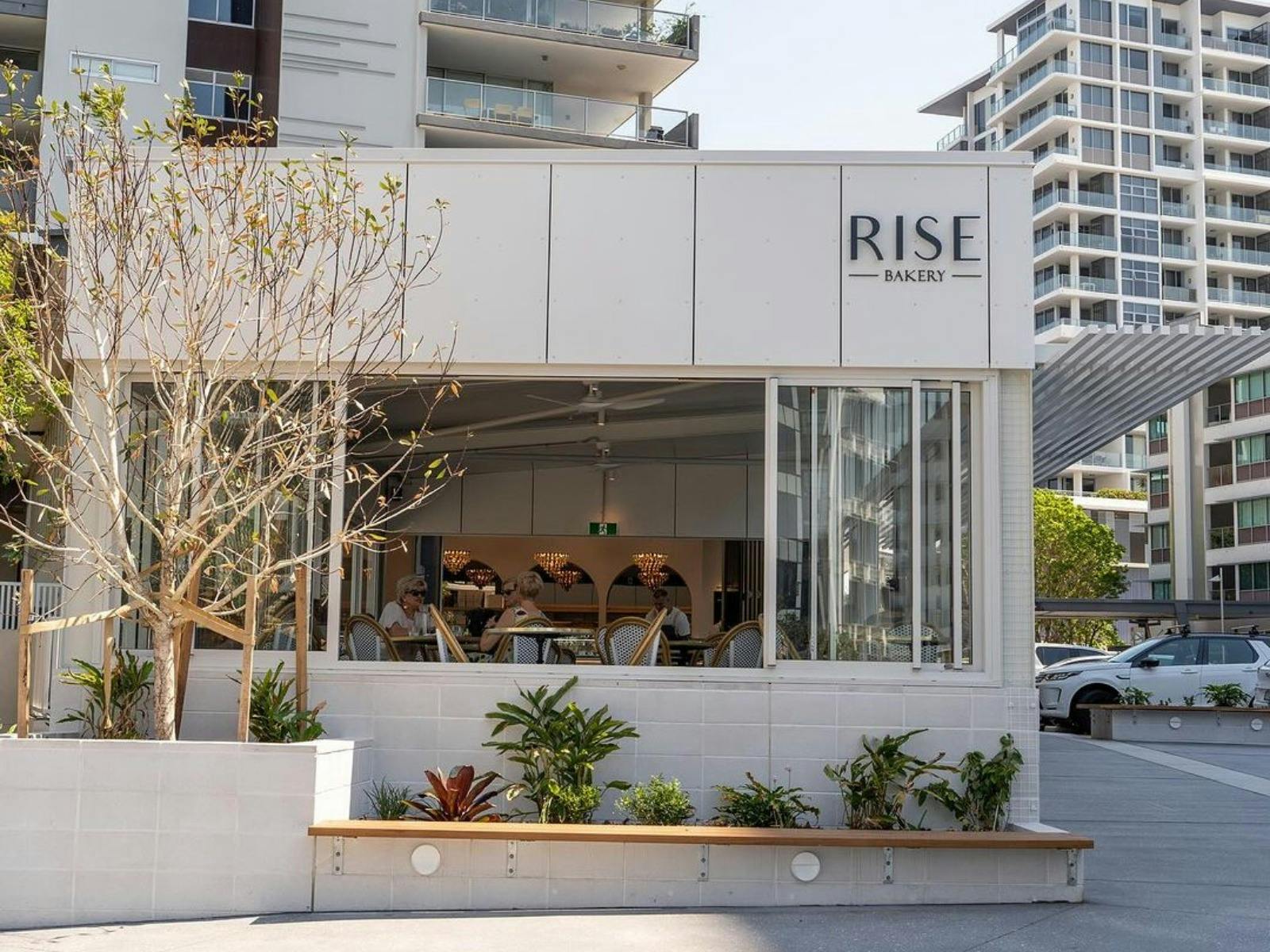 Rise Bakery Sundazed Sessions at Portside Wharf