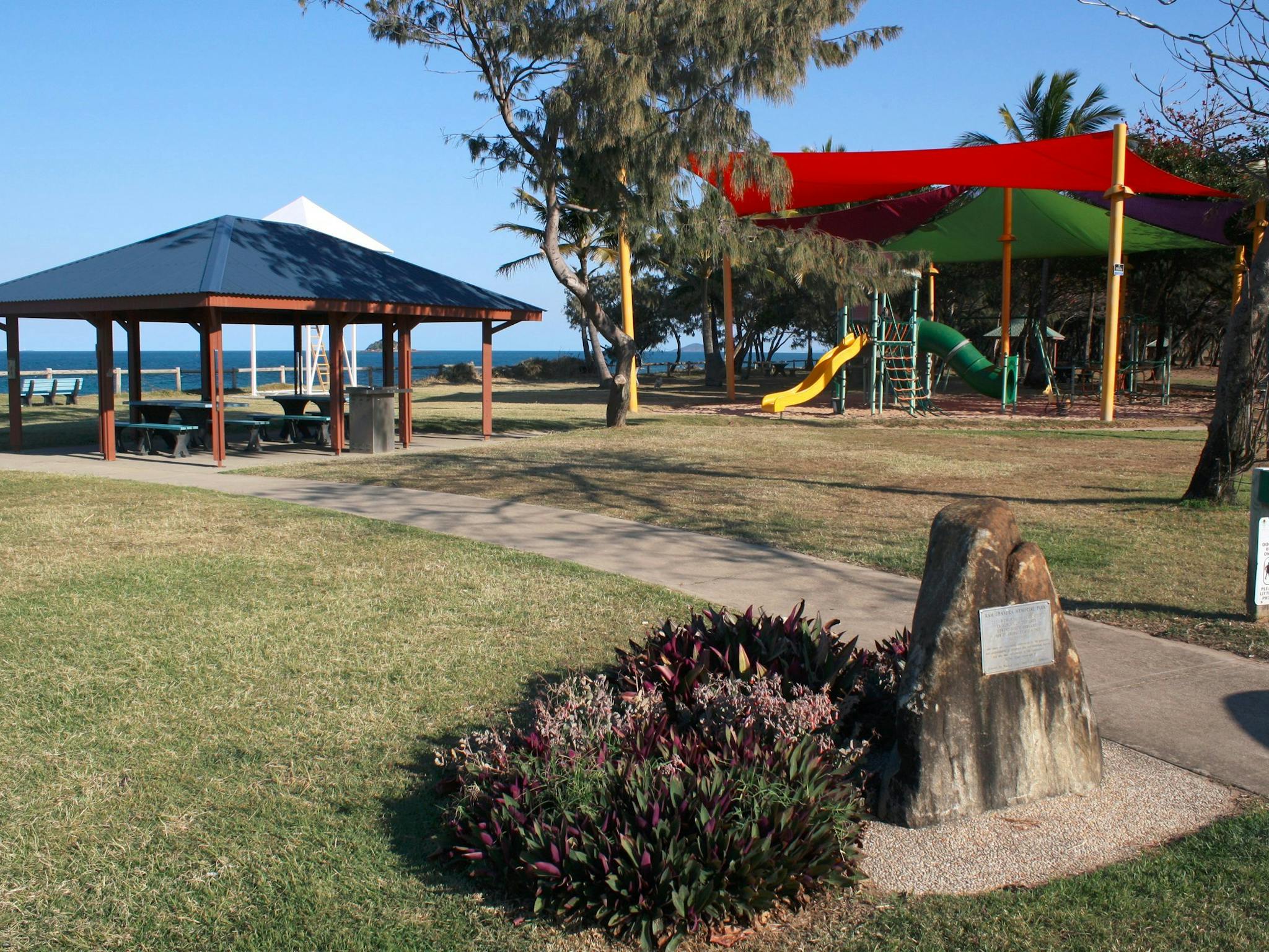 Lamberts Beach | Browse and Book Nearby Caravan Parks