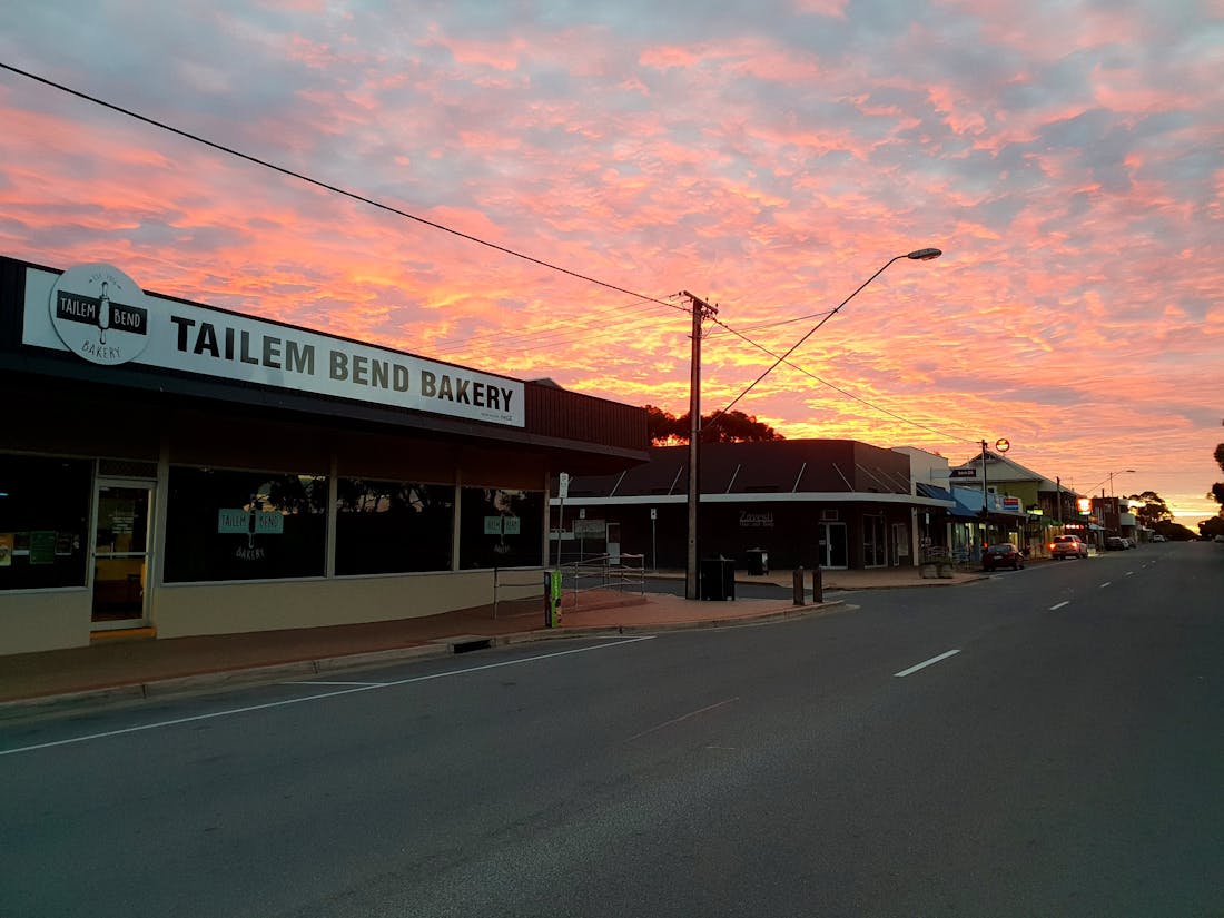 Tailem Bend Bakery - Tailem Bend, See South Australia | Tour Down...