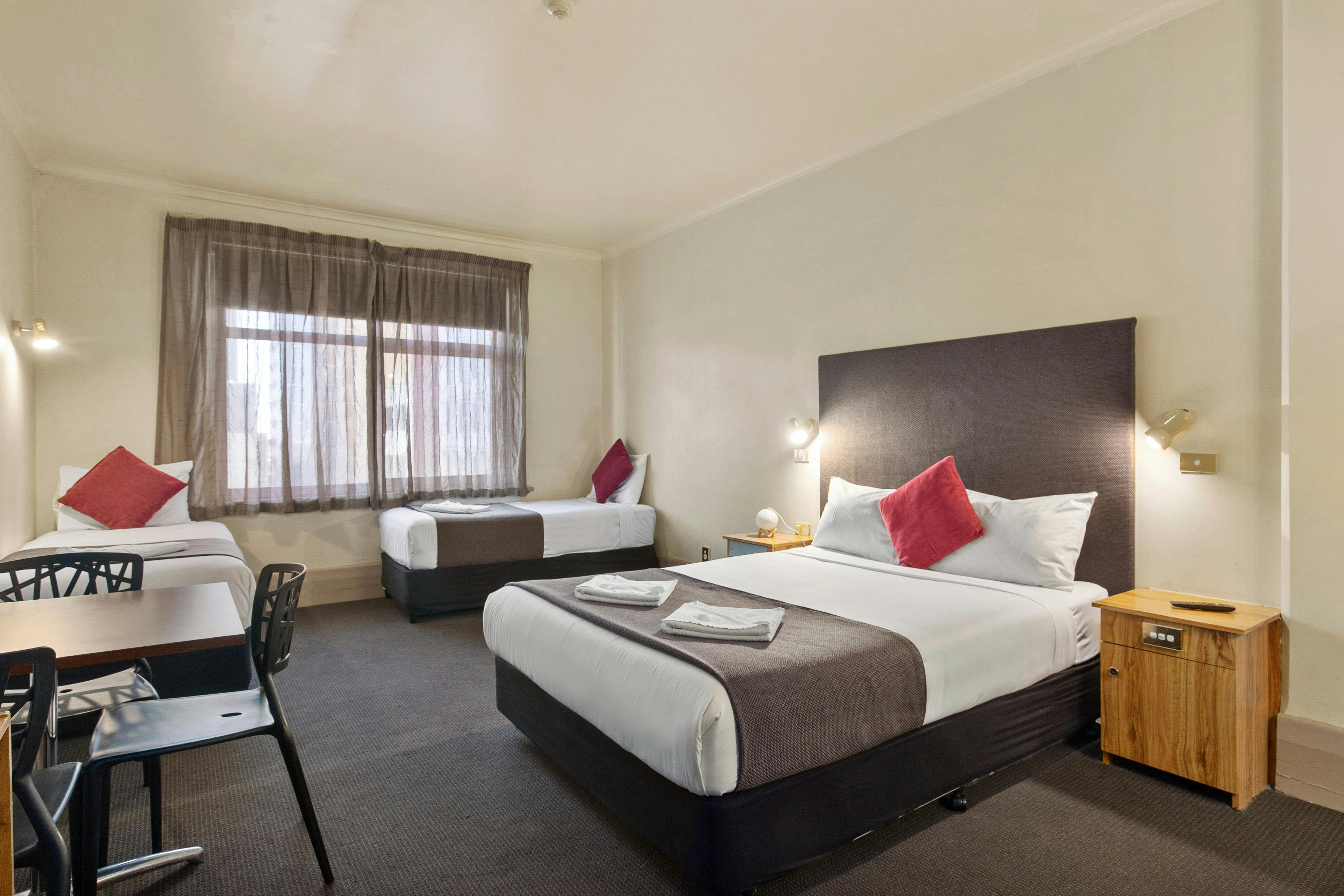 Adelaide Paringa, Deluxe Family Room - Adelaide, Accommodation