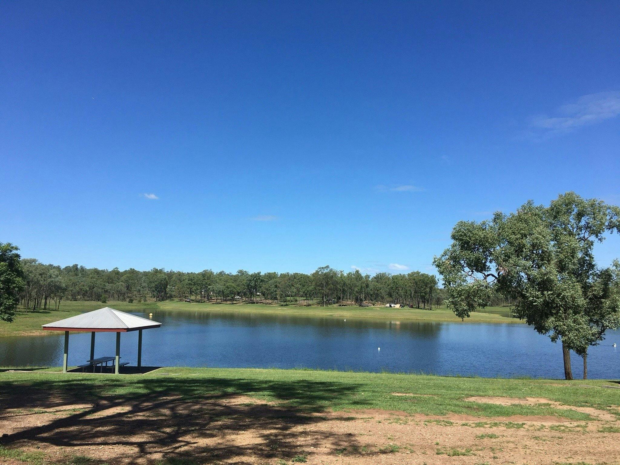 Lake Wivenhoe Captain Logan Campground And Lumley Hill Campground ...