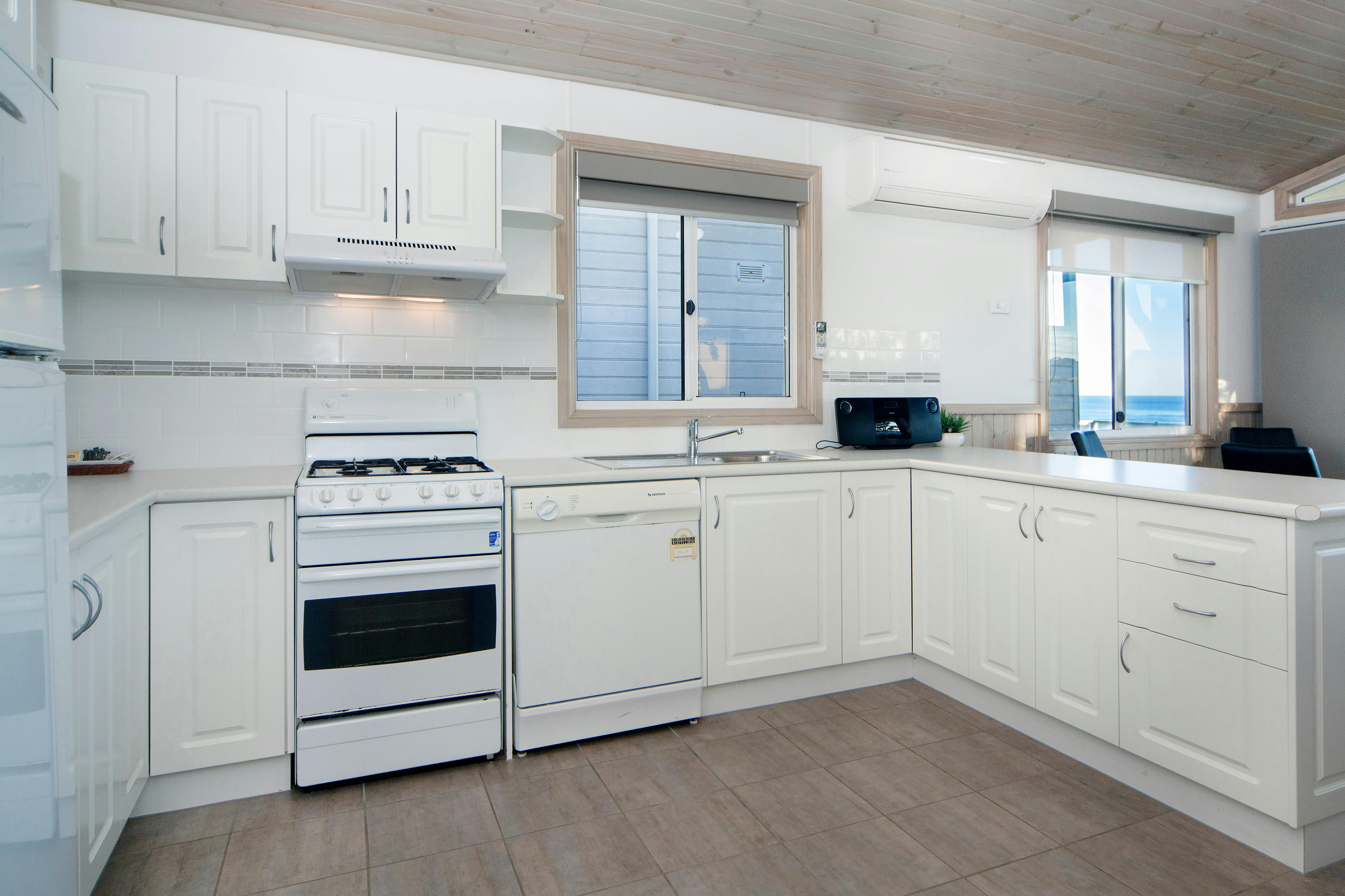 Berrara Beach Holiday Chalets - Shoalhaven - South Coast NSW