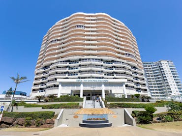 Steampunk Surfers Paradise | Food-and-drink | Queensland