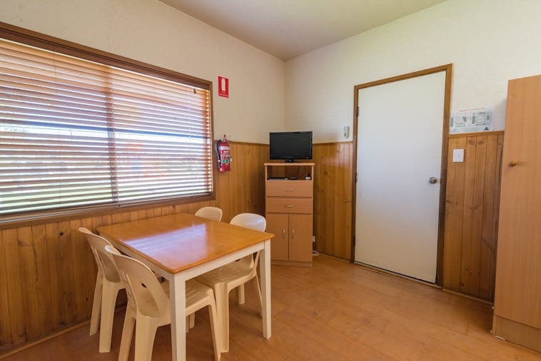 Edithburgh Caravan Park, Park Unit - Edithburgh, Accommodation